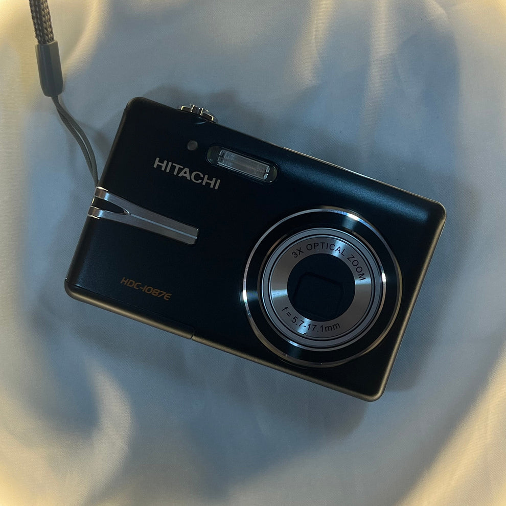 Hitachi HDC-1087E 10.0 mp Black – Digisnap